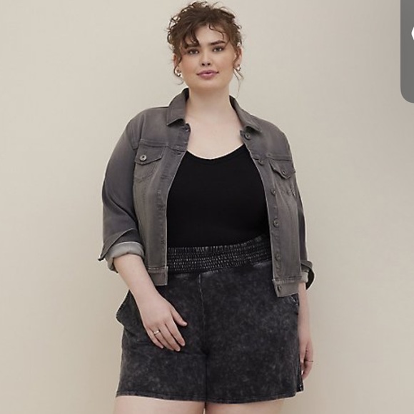 torrid | Shorts | 6x3w Torrid Flouncy Short Super Soft Washed Black Nwt ...